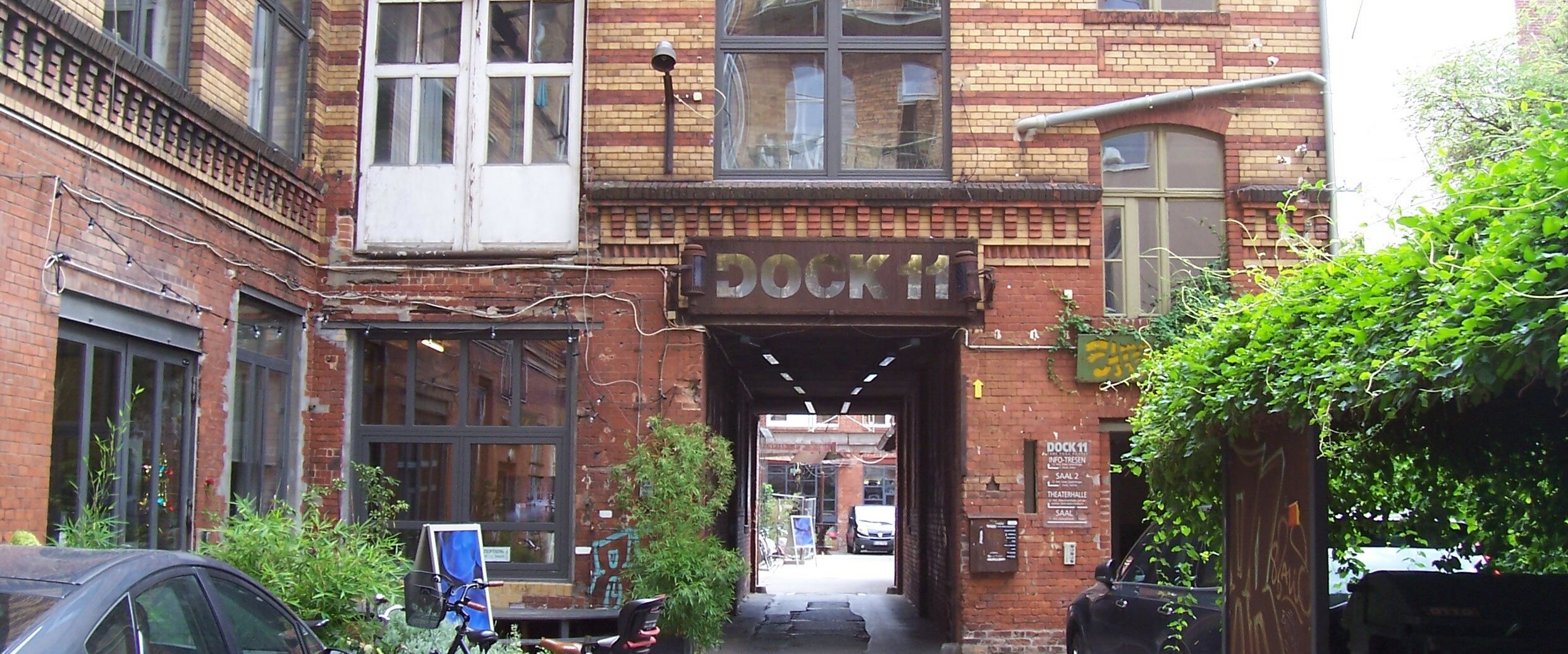 DOCK 11 EDEN***** | pankow-weissensee-prenzlauerberg.berlin